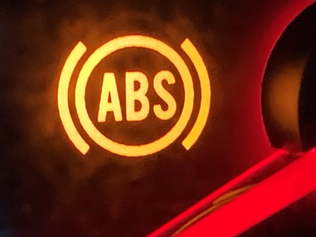 Reasons Why ABS Light in Your Car is On - Used Car Toronto